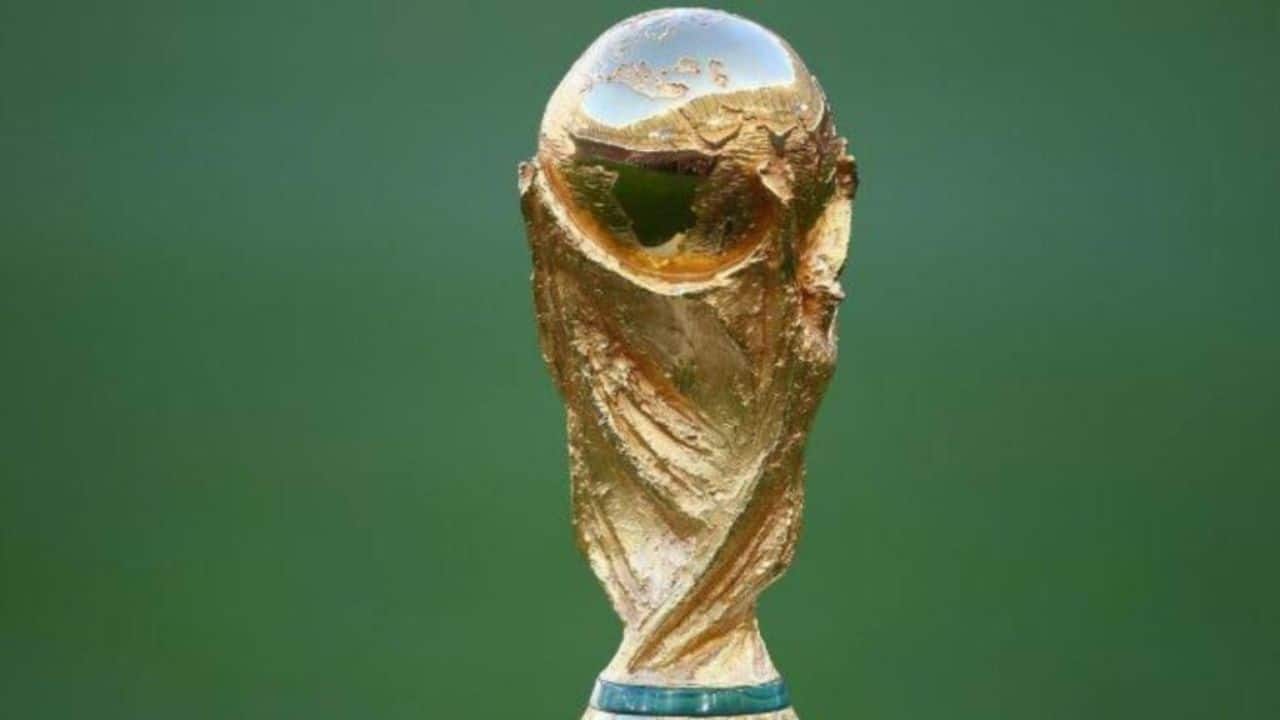 Explained Who Can Touch The World Cup Trophy And Fifa Rules The