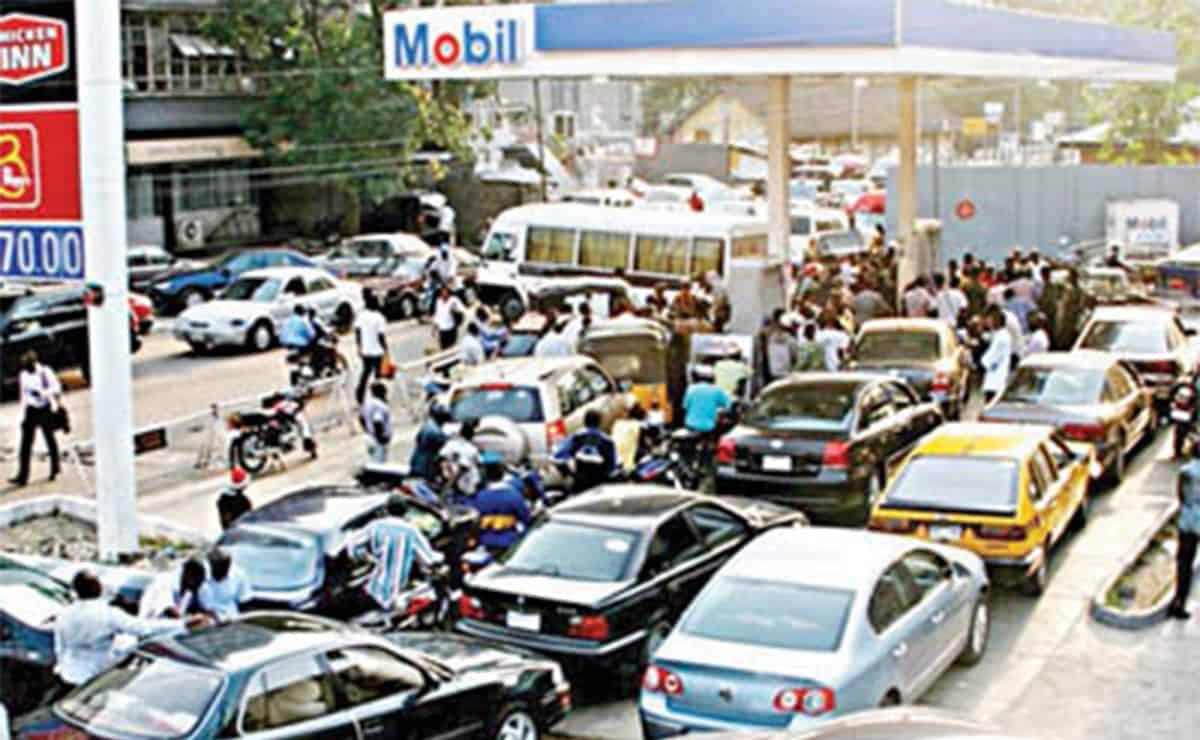 Fuel Scarcity Intensifies As Long Queues Resurface In Lagos The Source