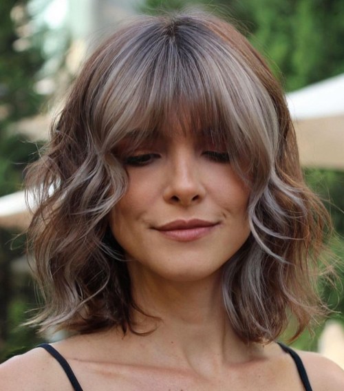 20 Choppy Cuts To Make Your Shoulder Length Layered Hair Shine Through