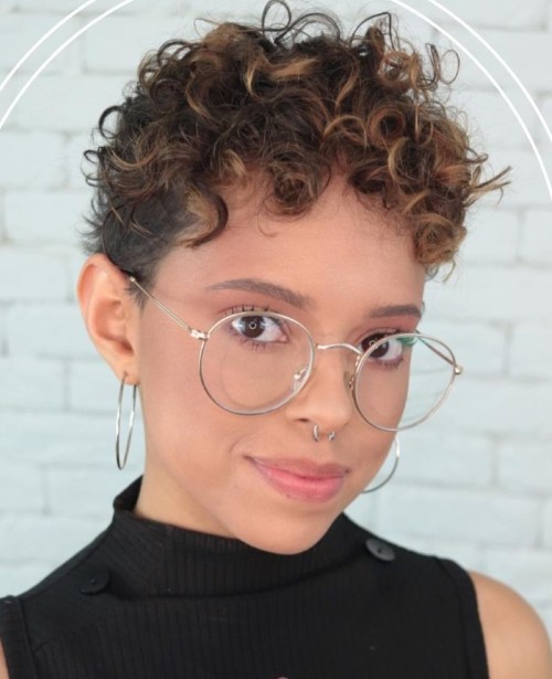 50 Short Curly Hairstyles To Give Your Ringlets A Perfect Shape In 2025