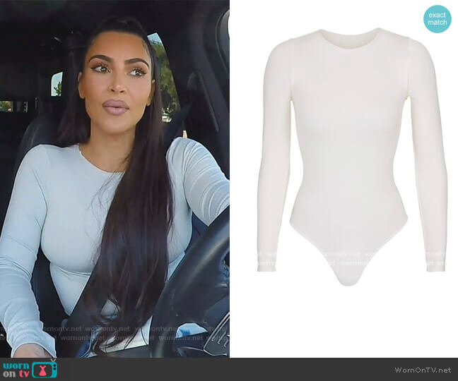 Kims White Long Sleeve Bodysuit On Keeping Up With The Kardashians