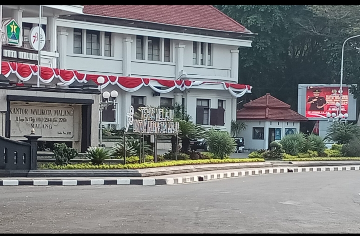 Sidak Revitalisasi Alun Alun Tugu Dewan Kecewa Pembongkaran Pagar