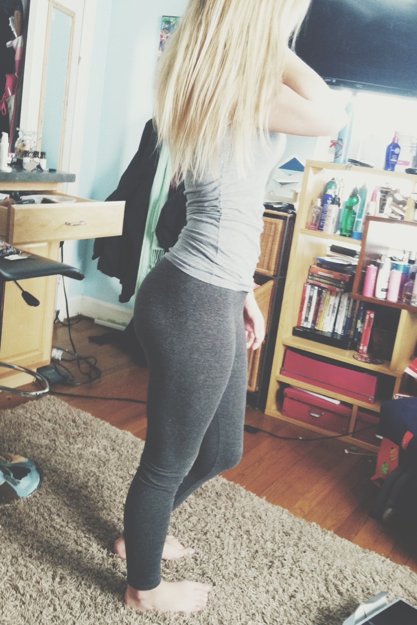 Yoga Pants Babes 16 Collegepill