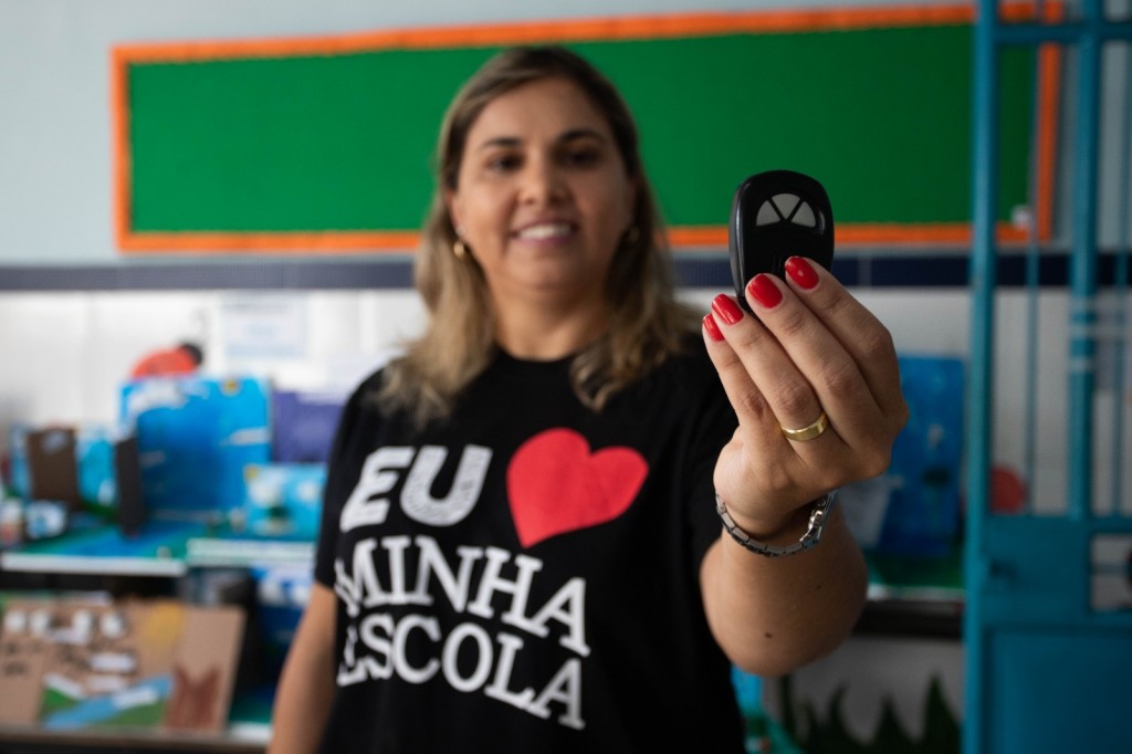 ‘botão Do Pânico é Instalado Na Escola Amaral Peixoto No Retiro