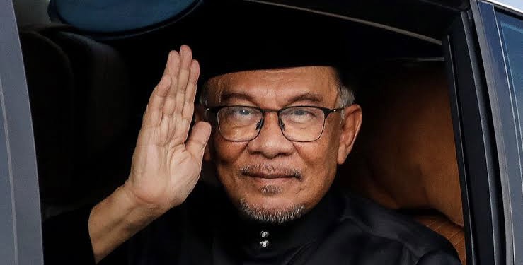 Anwar Ibrahim Named New Malaysian Pm