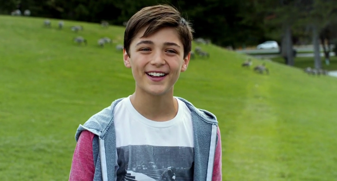 Andi Macks Asher Angel Cast As Billy Batson In Shazam Geeks Of