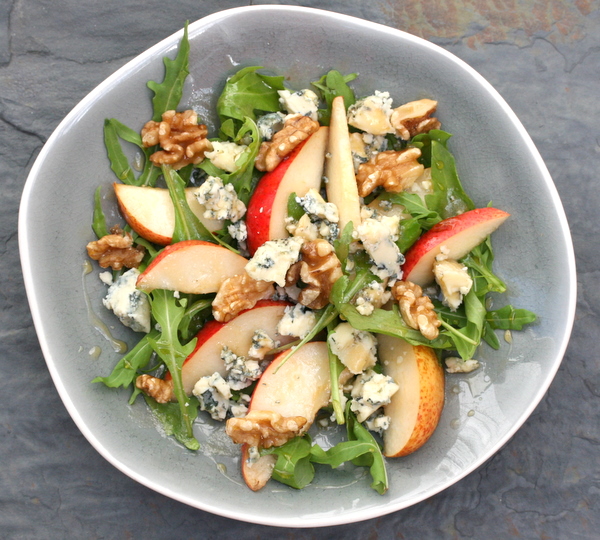 An Easy Pear And Blue Cheese Salad Recipe Drizzle And Dip