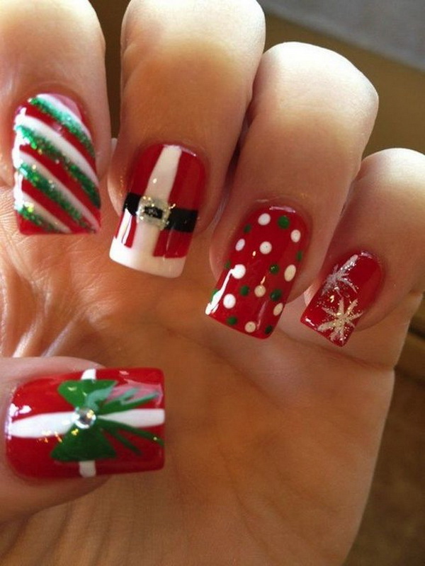 70 Festive Christmas Nail Art Ideas For Creative Juice