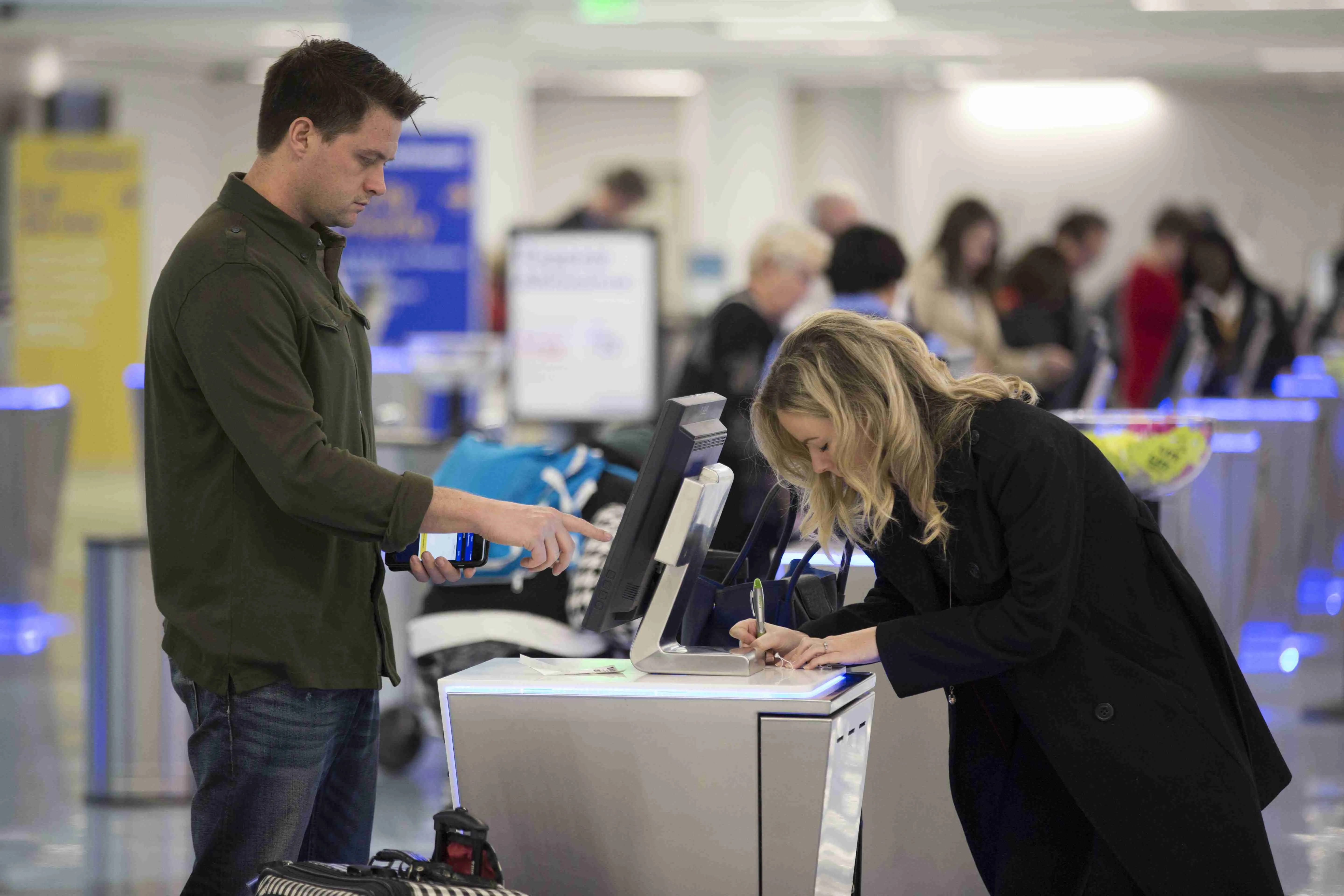 Lax Southwest Airlines Baggage Claim Iucn Water