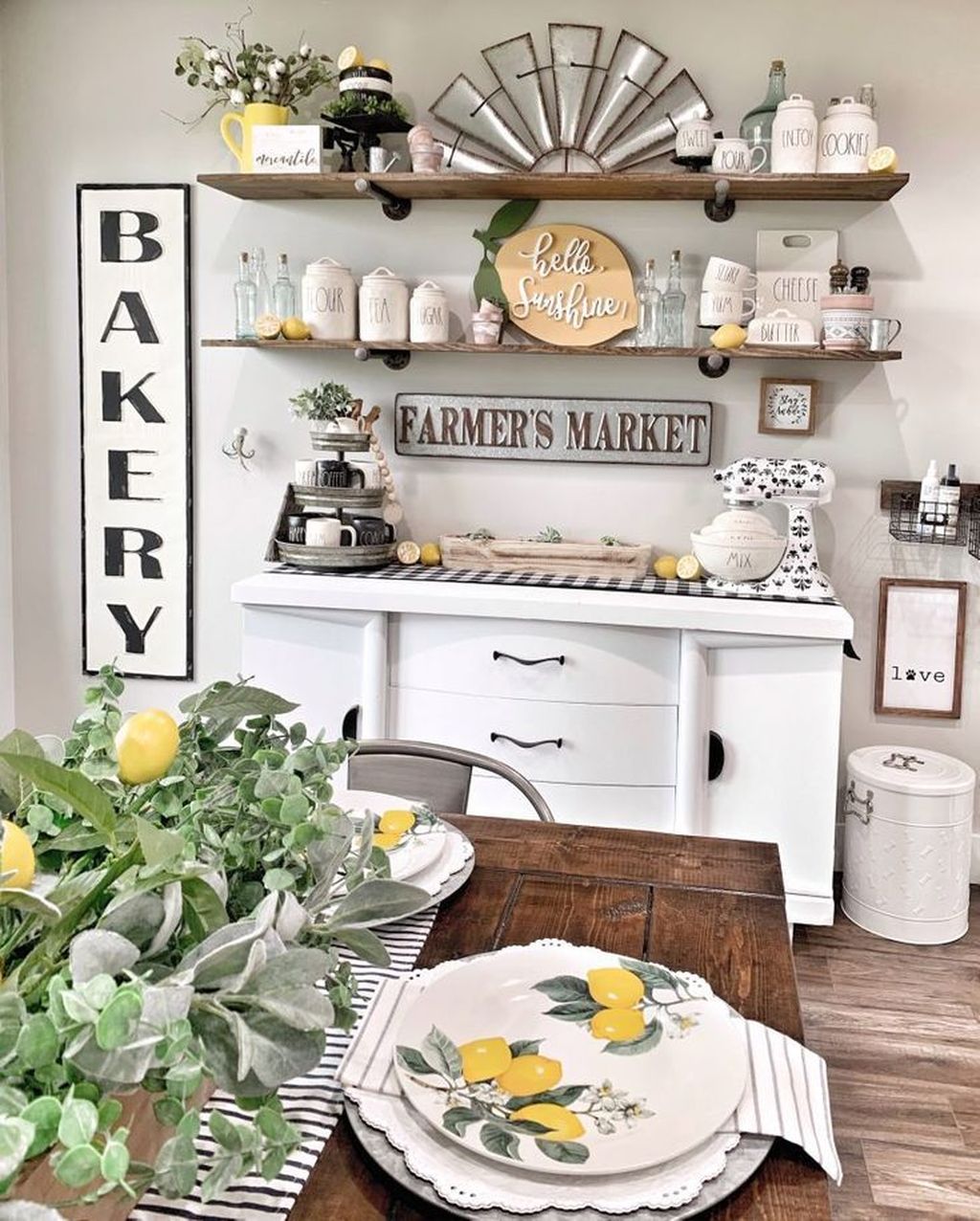 Fabulous Summer Farmhouse Decor Ideas You Will Love Homyhomee