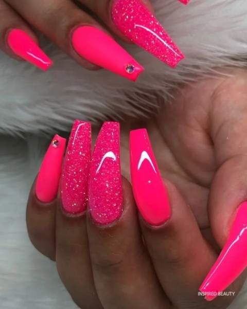 Pink Ombre Nails Neon Pink Hot Pink Nails With Glitter Everyone Is