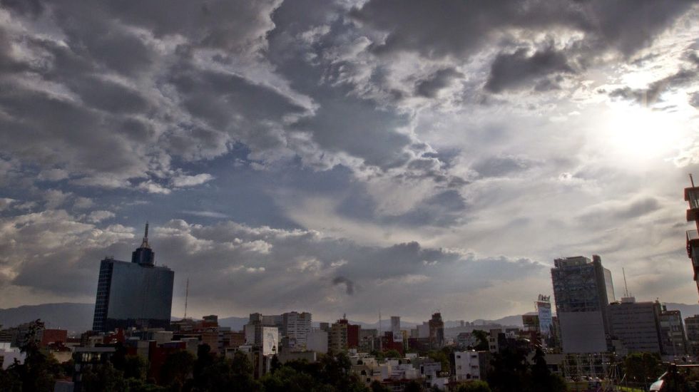 Prevén Clima Nublado Y Lluvias En El Valle De México