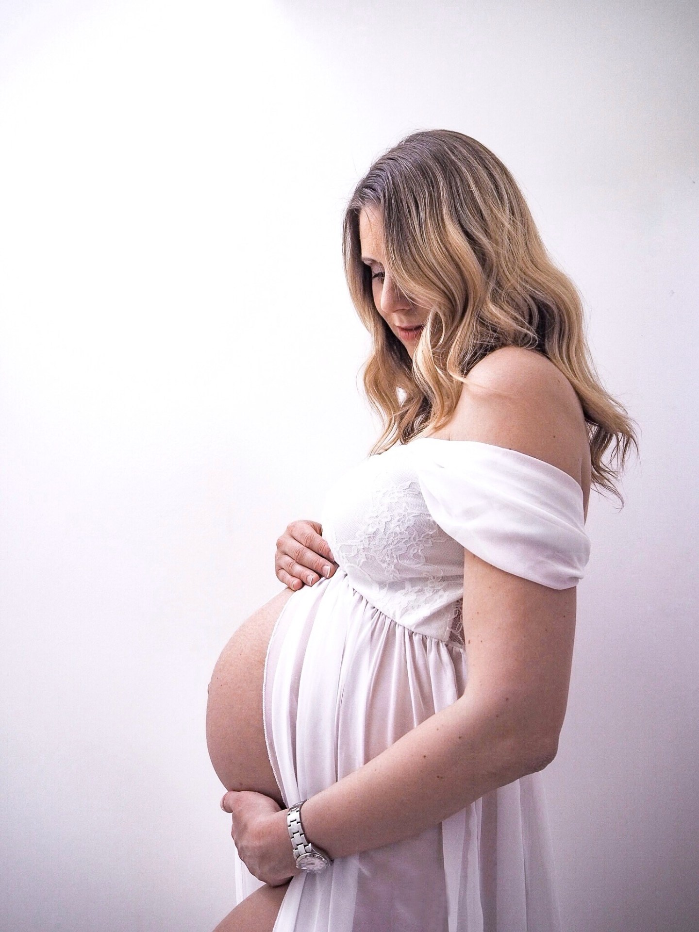 A Guide To Your Own Diy Home Maternity Shoot Latte And Lullabies