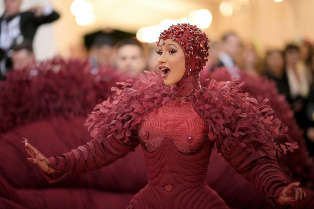 Cardi Bs Makeup Artist Shares The Details Of Her 2019 Met Gala Look