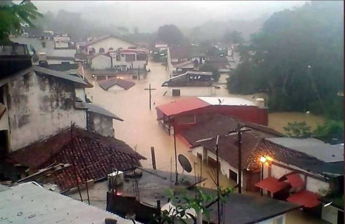 Presas Deforestación Y Sobrepoblación Causantes De Las Inundaciones