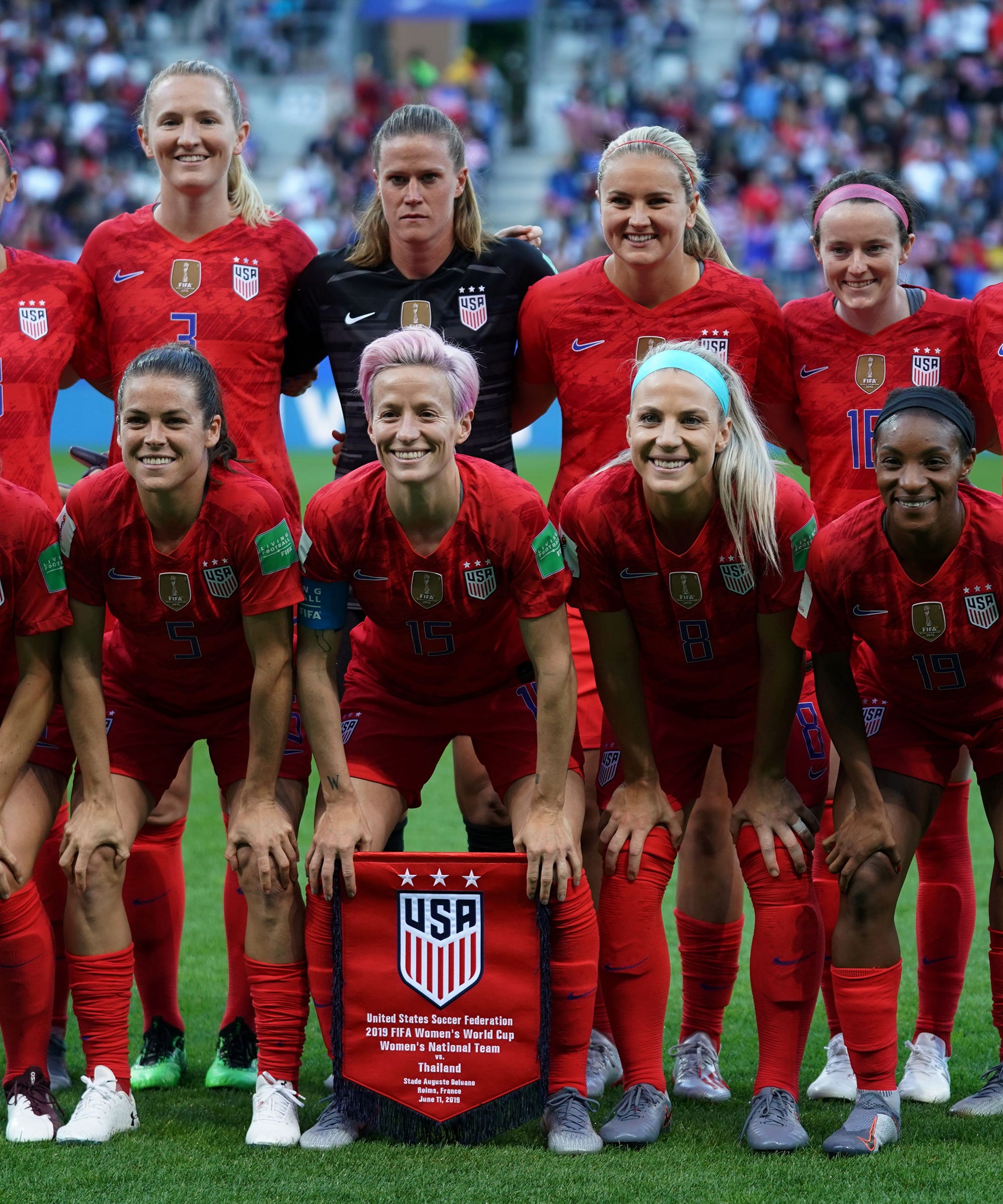 Us Womens Soccer Team Players Meet The 2021 Us Olympic Women S