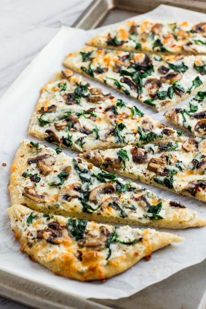 Mushroom Spinach White Pizza My Eclectic Bites