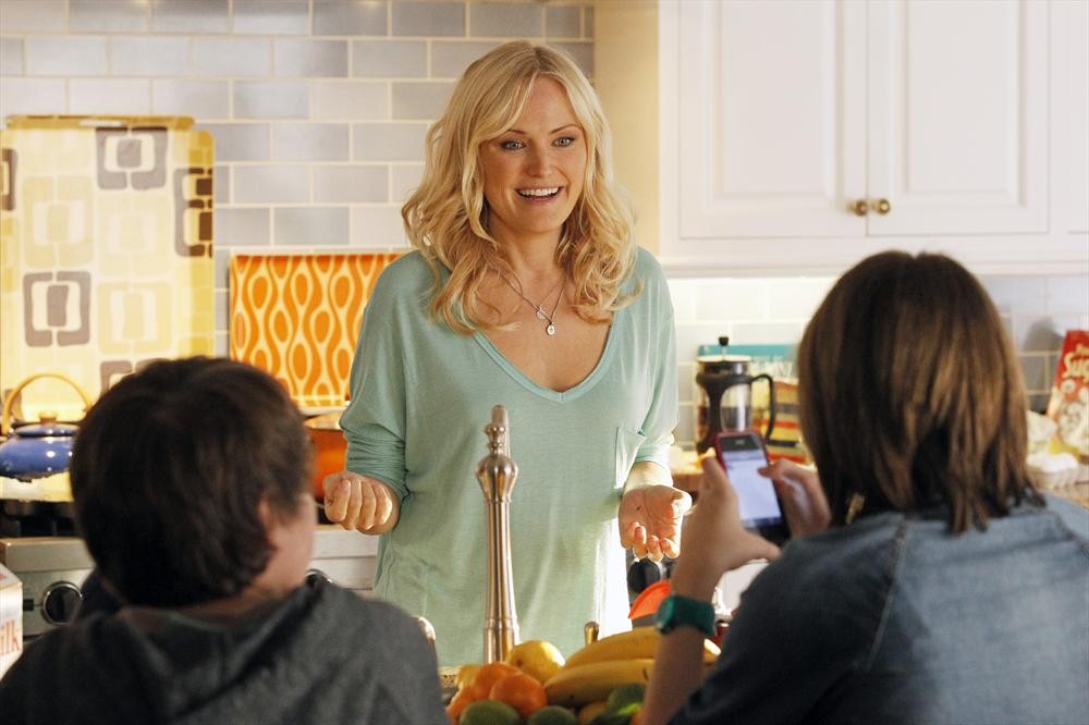 First Look Trophy Wife On Abc My Take On Tv