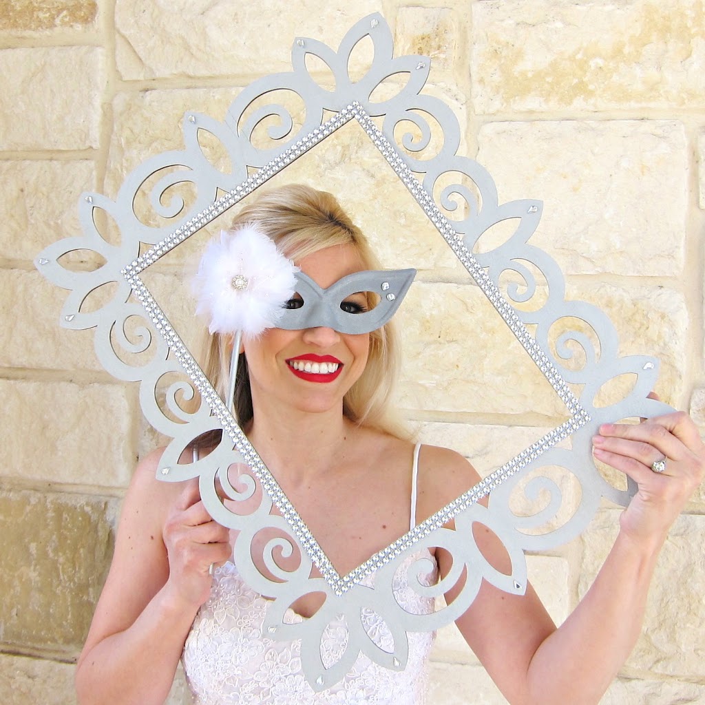 Diy Wedding Photo Booth Props Frames Morenas Corner