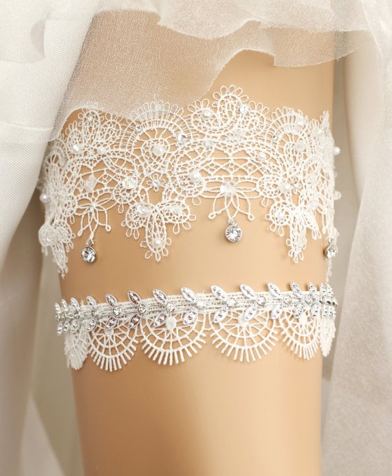 40 Chic And Romantic Wedding Garters You Will Love Ecstasycoffee