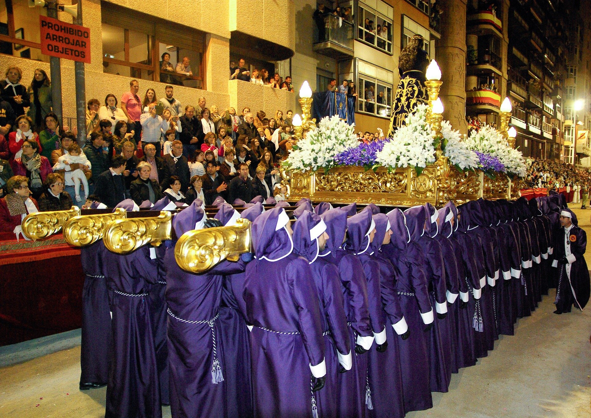 Semana Santa Español Sí