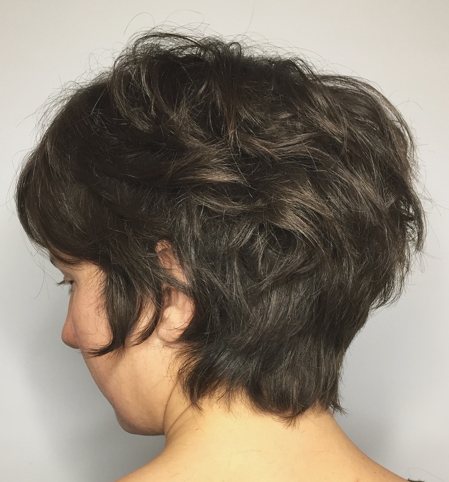 24 Best Short Haircuts Thick Wavy Hair