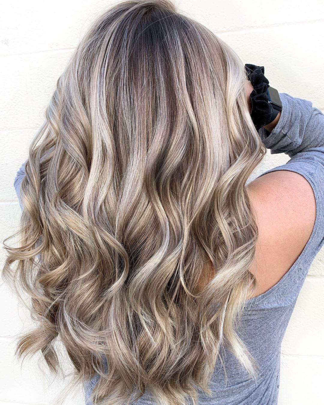 Light Blonde Hair With Highlights
