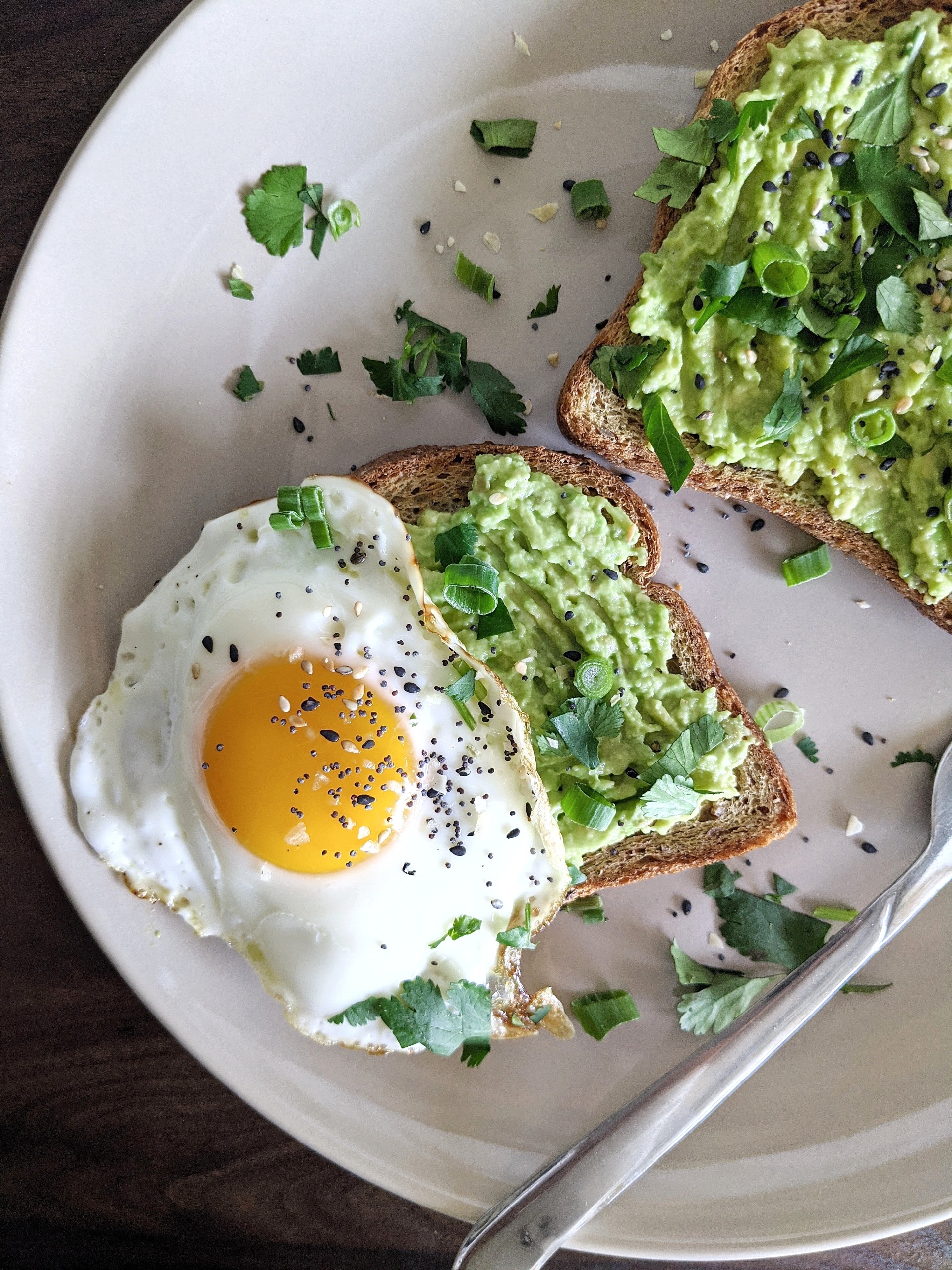 Everything Fried Egg Avocado Toast Hayls Kitchen