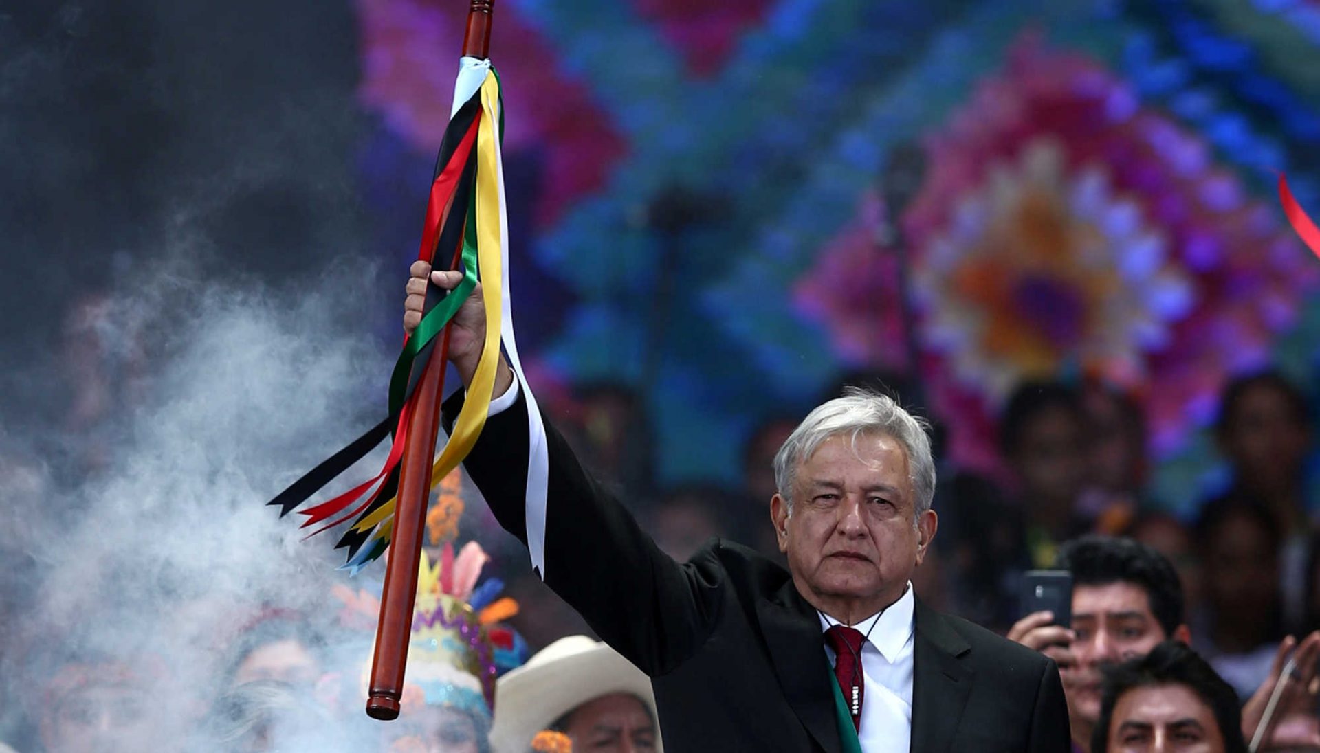 Amlo La Época Con Sentido De Momento Histórico