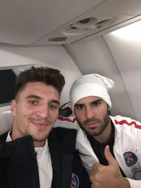 Les Images Partagées Par Les Joueurs Du Psg Ce Jeudi Préparation Du