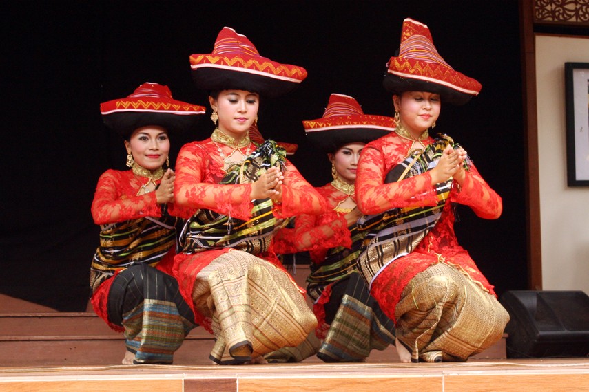 Macam Macam Tari Tradisional Di Indonesia Sinau