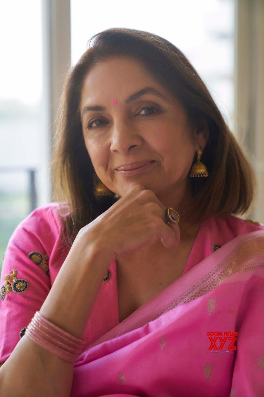 Neena Gupta Says She Wanted Masabas Father To Be With Her When She Was