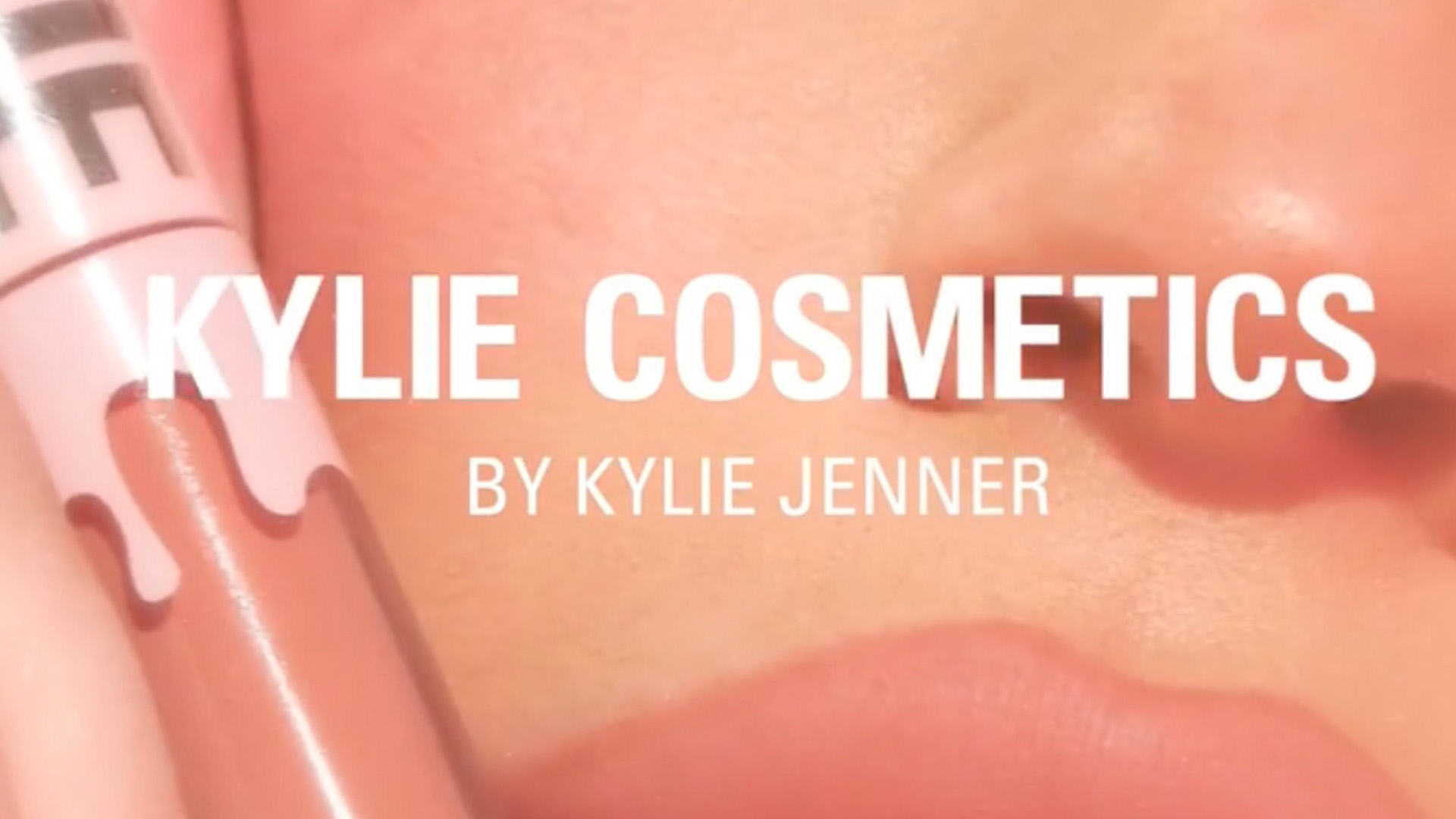 Kylie Jenner Proudly Shows Off Her Natural Pores Freckles And Real Face