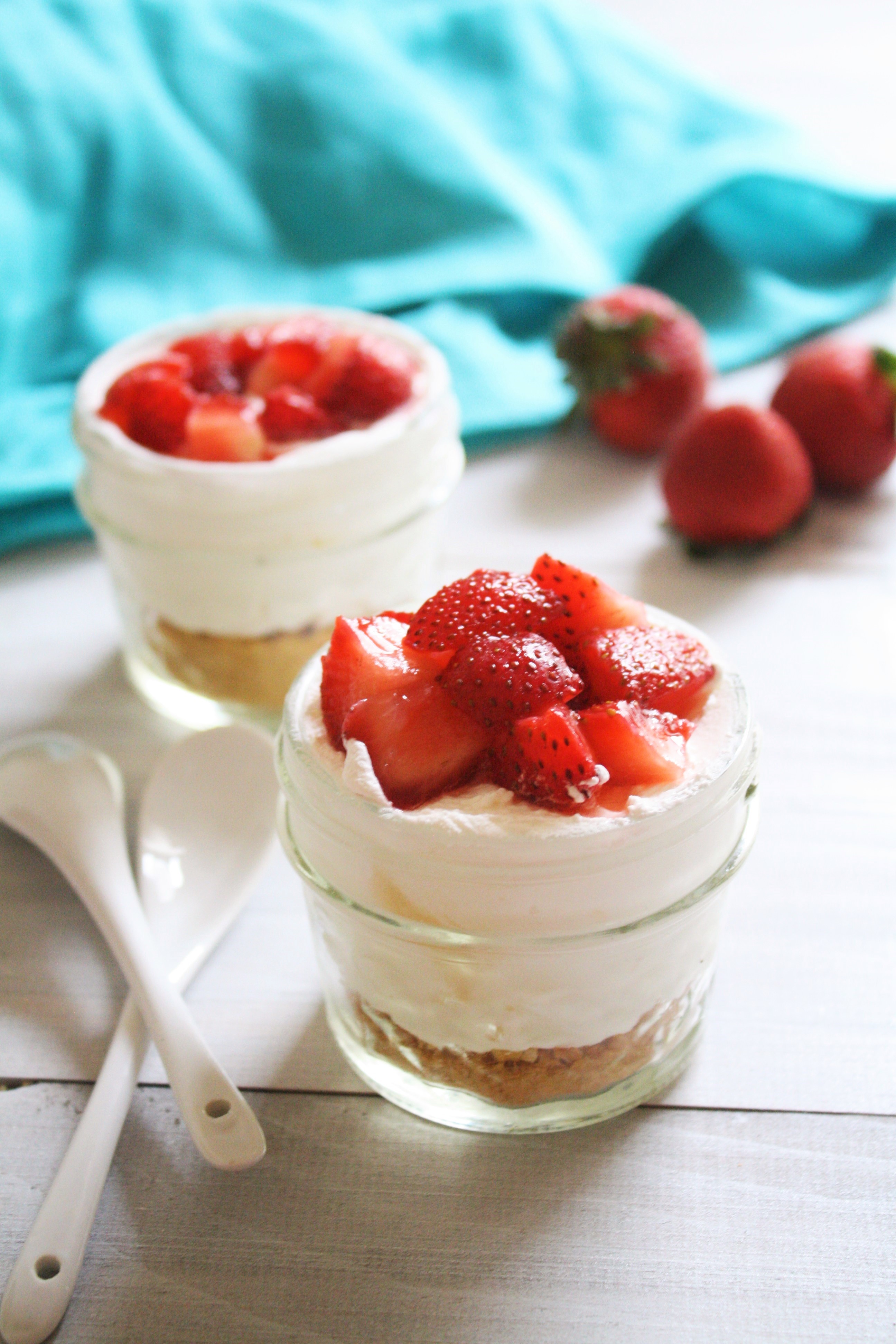 No Bake Strawberry Cheesecake Cups The Tasty Bite