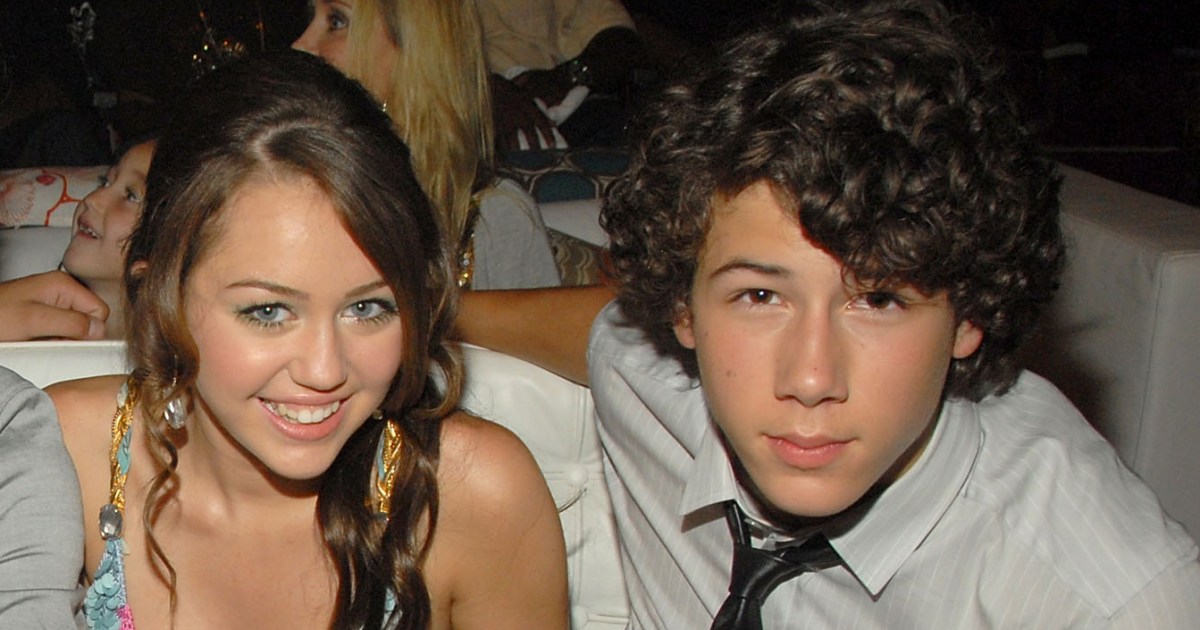 Miley Cyrus All The Men And Women Shes Dated Gallery