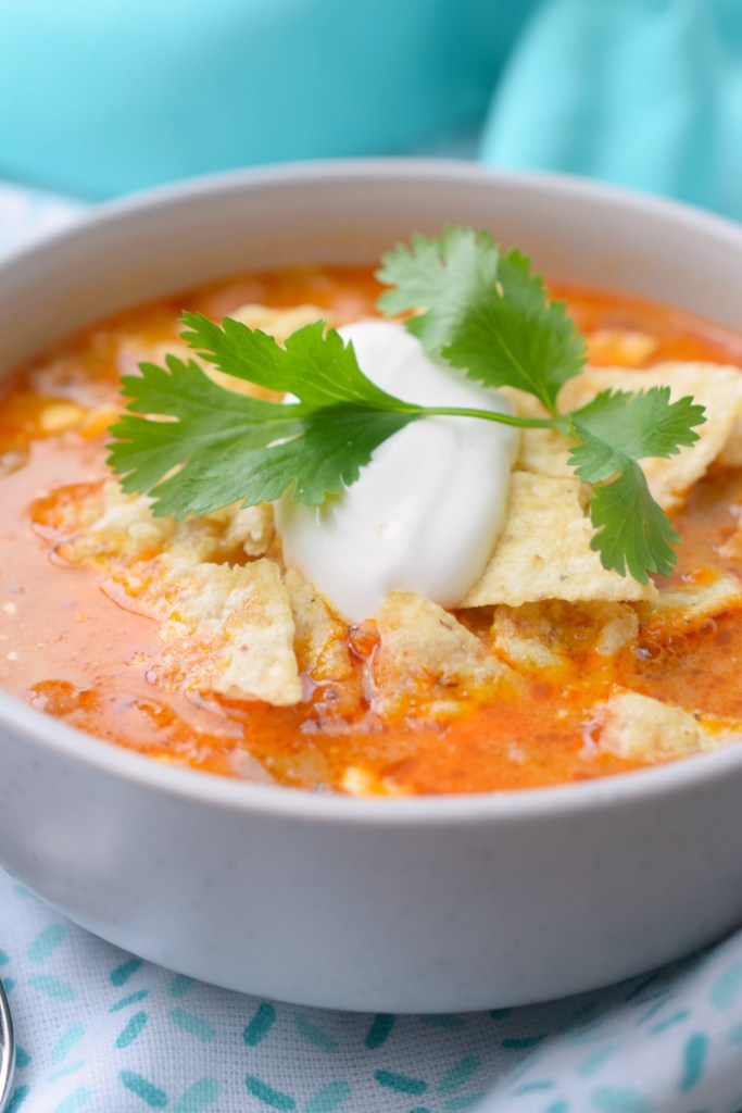 Copycat Max And Ermas Chicken Tortilla Soup Who Needs A Cape