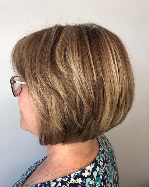 32 Short Hairstyles For Over 50 With Glasses Pics Hair Advisor