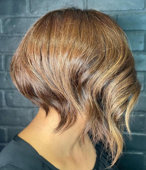 10 Best Variants Of Stacked Bob With An Undercut