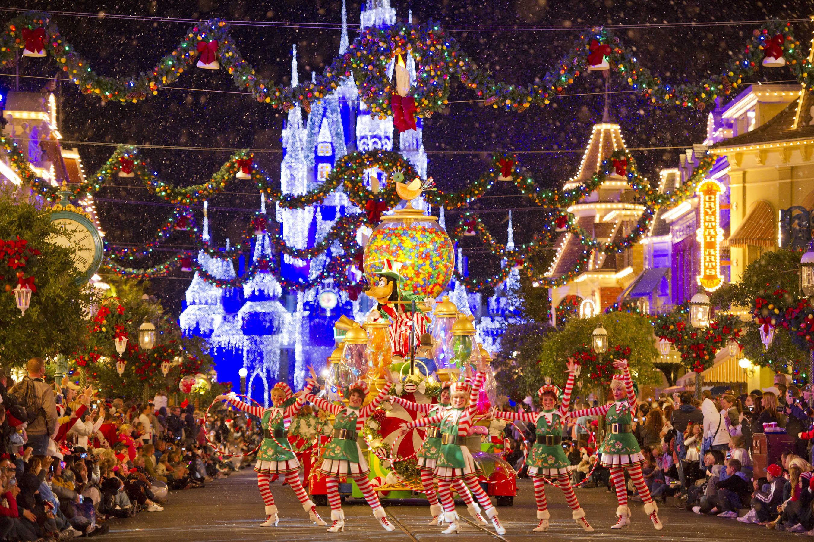 Celebrate Unique Winter Holidays In Orlando Vagabond Images