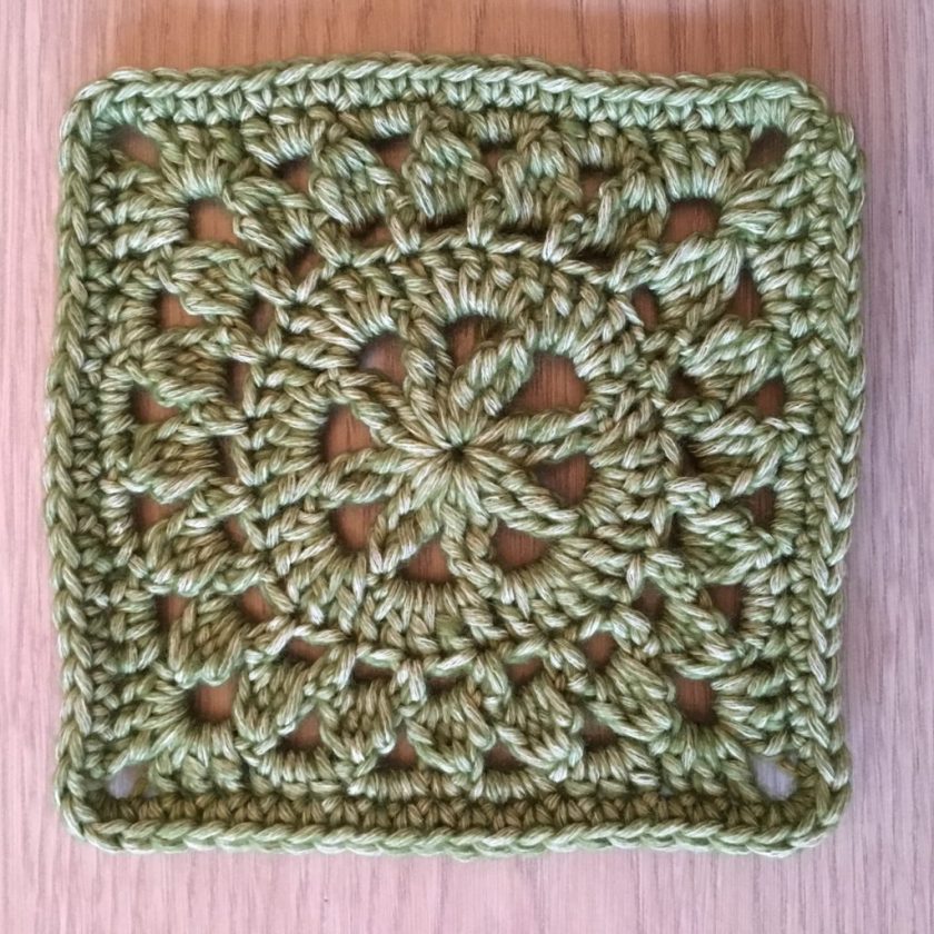 Free Granny Square Crochet Pattern 4 Floral Motifs Cypresstextiles