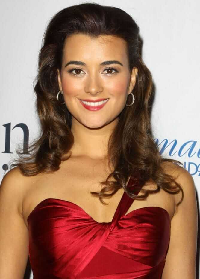 63 Cote De Pablo Sexy Pictures Show Her God Like Beauty Cbg