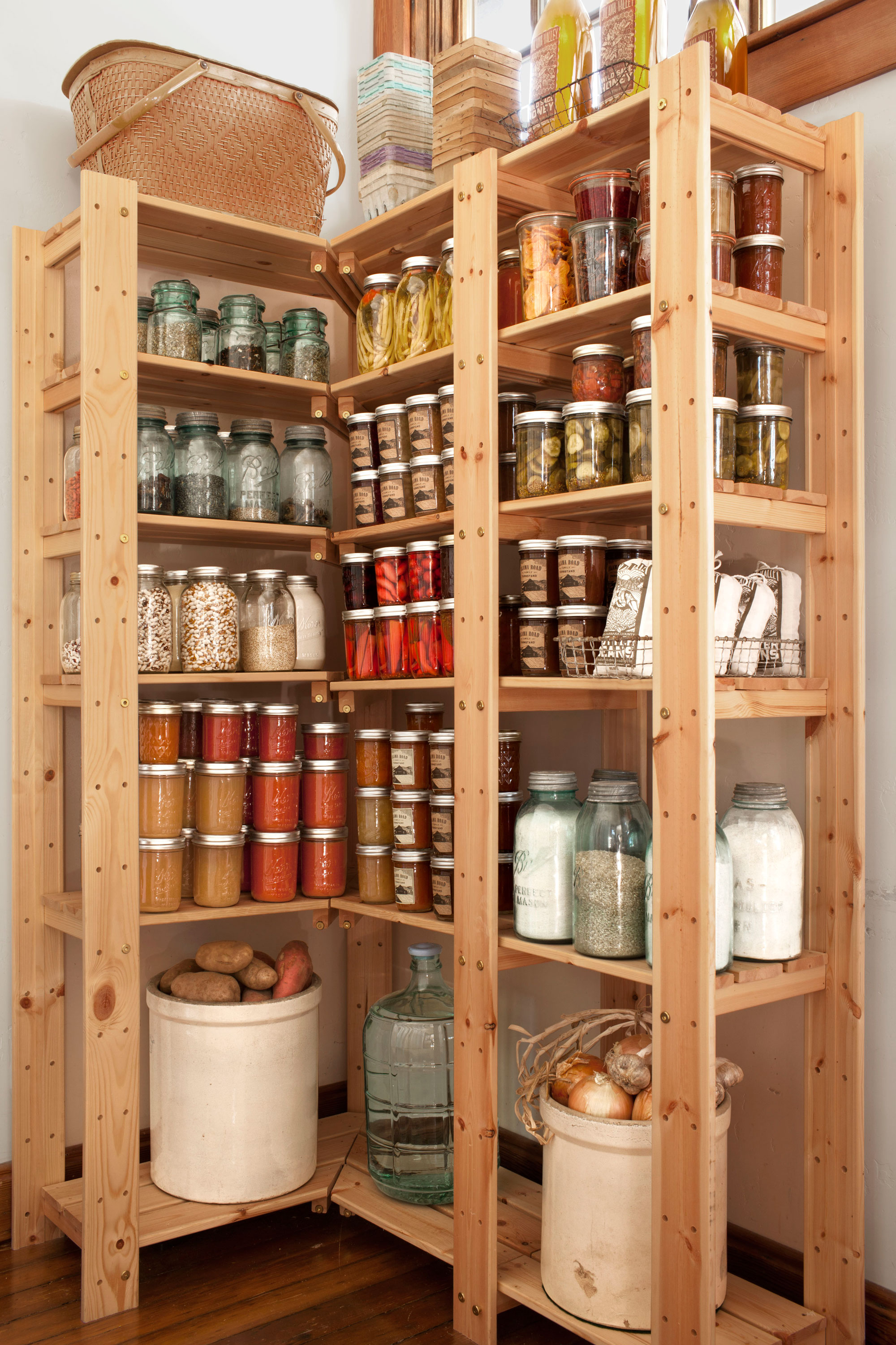 20 Pantry Shelving Systems Diy