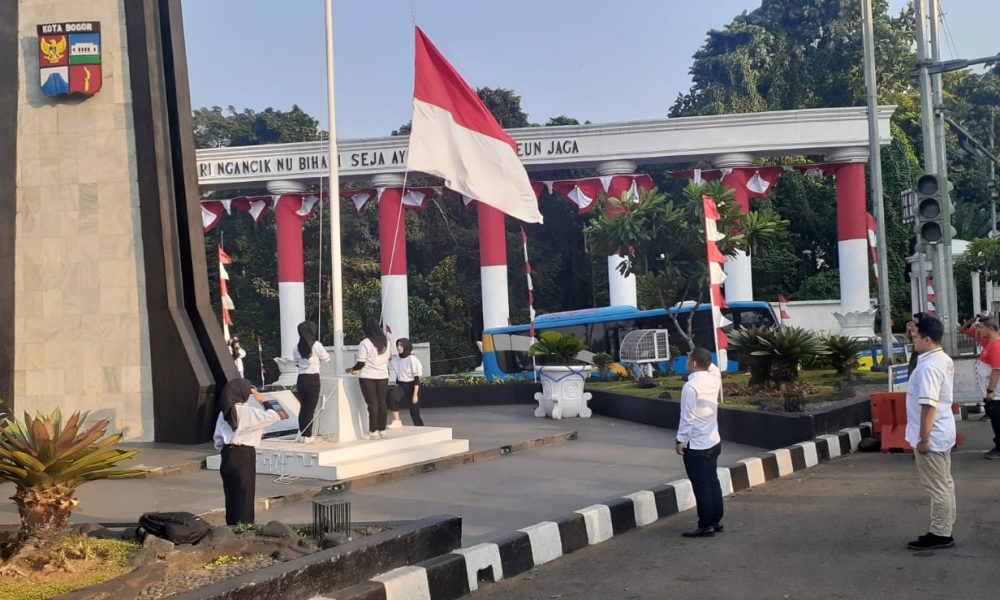 Ikut Upacara Bendera Di Tugu Kujang Hipmi Berharap Fmp Jadi Objek