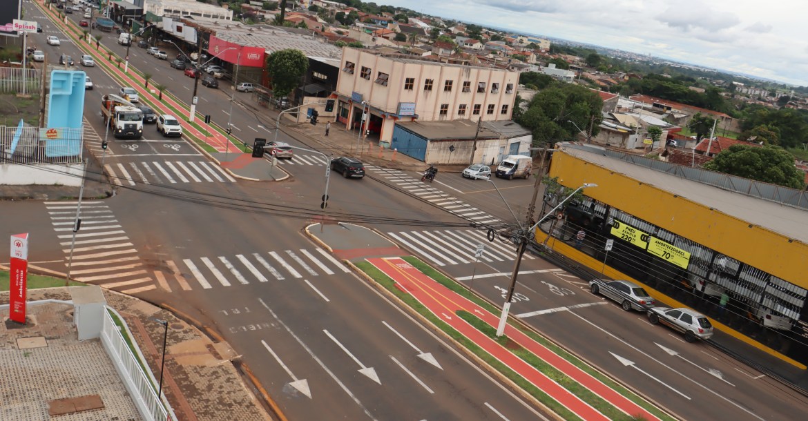 Prefeitura Abre Licitação Para Recapear A Avenida Dez De Dezembro