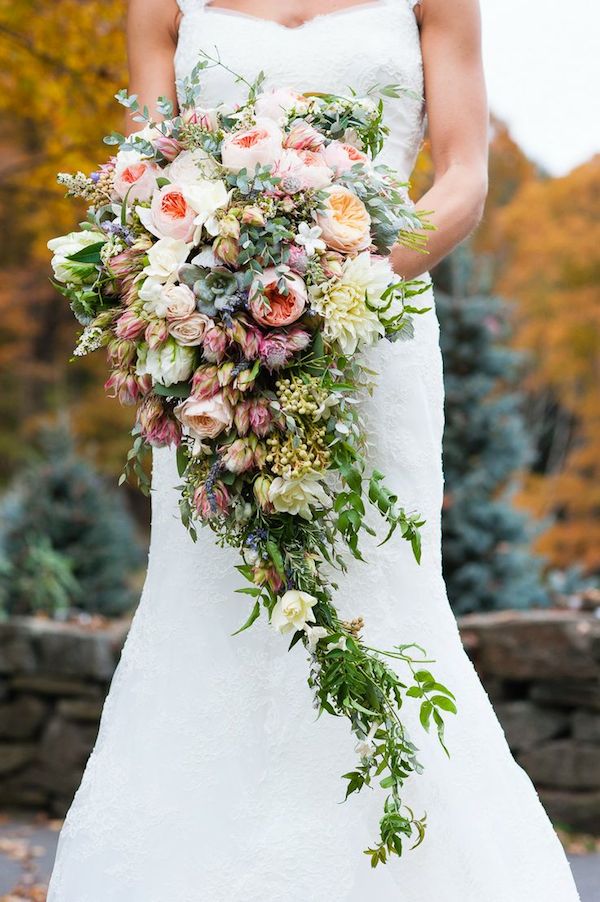 20 Stunning Cascading Bouquets And Expert Tips From Florists Bridal Musings