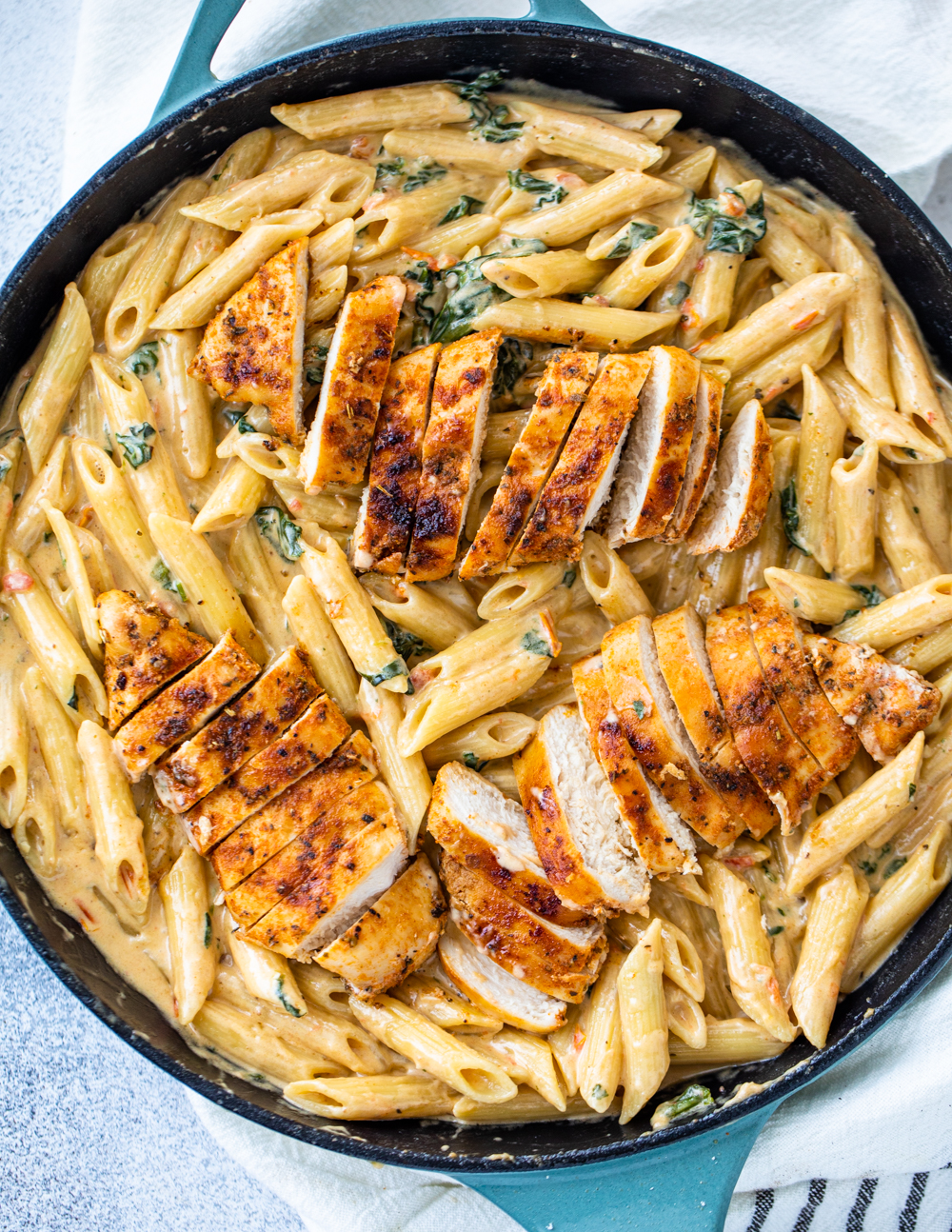 Creamy Garlic Chicken Pasta Gimme Delicious