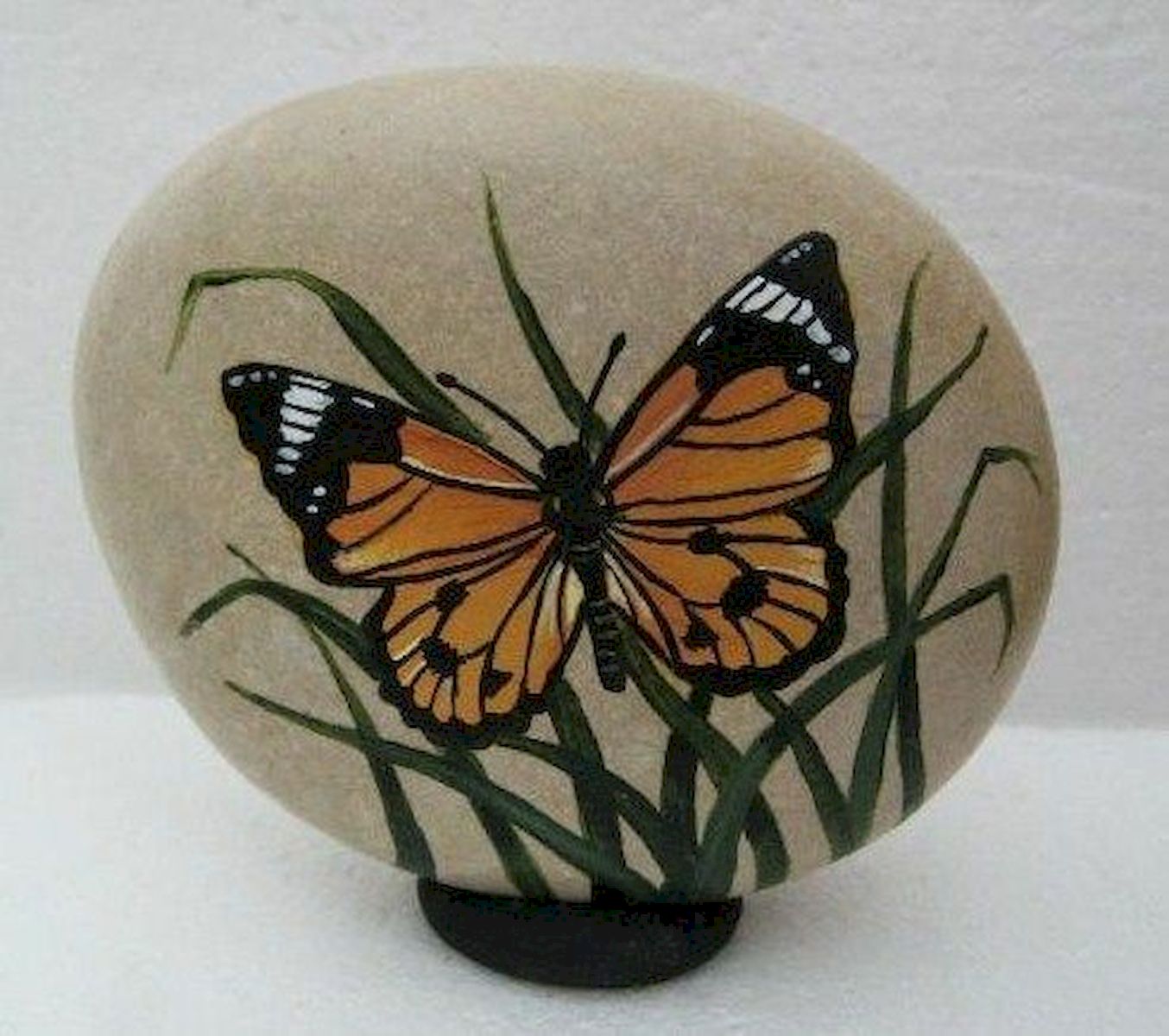 55 Cute Diy Painted Rocks Animals Butterfly Ideas 44 Doityourzelf