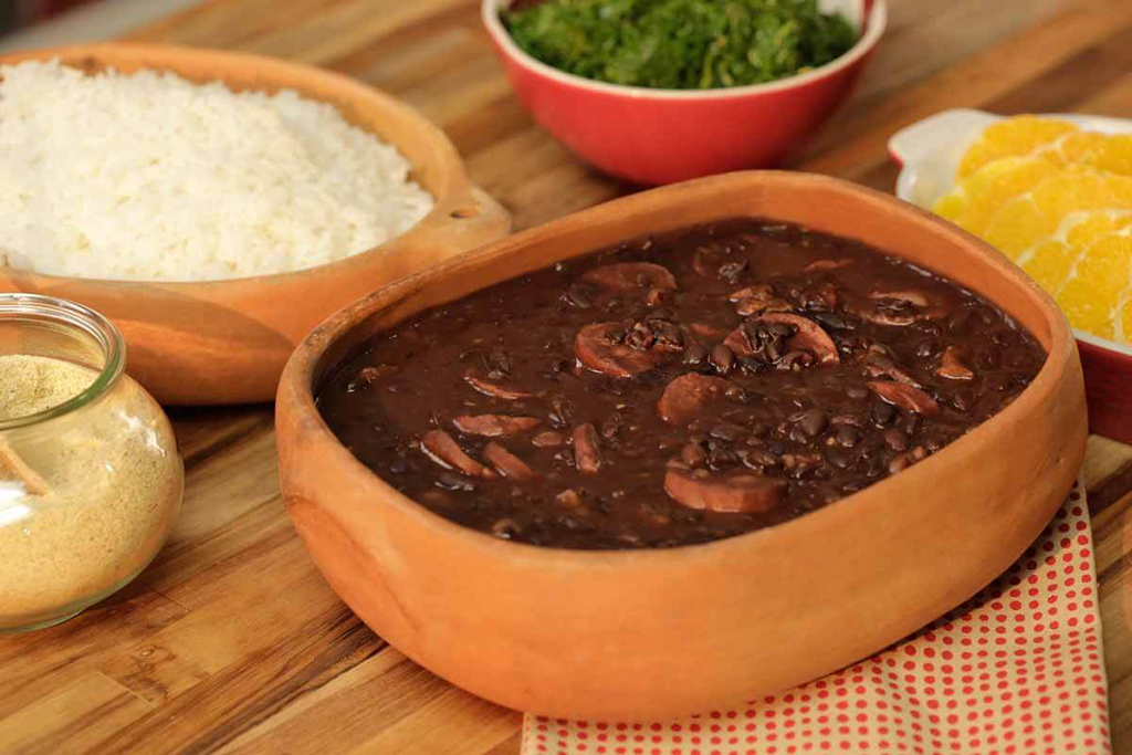 Aprenda Como Fazer Feijoada Da Forma Mais Prática E Saborosa