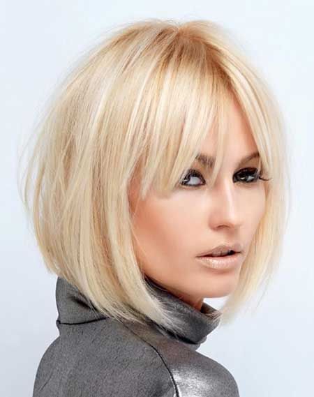 33 Short Hairstyles With Bangs For Women