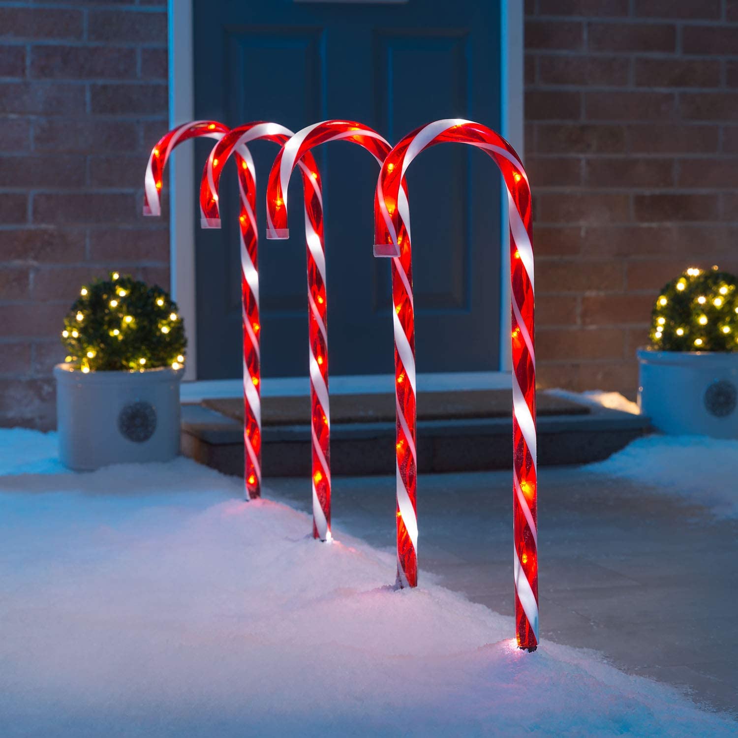 20 Outdoor Christmas Candy Canes